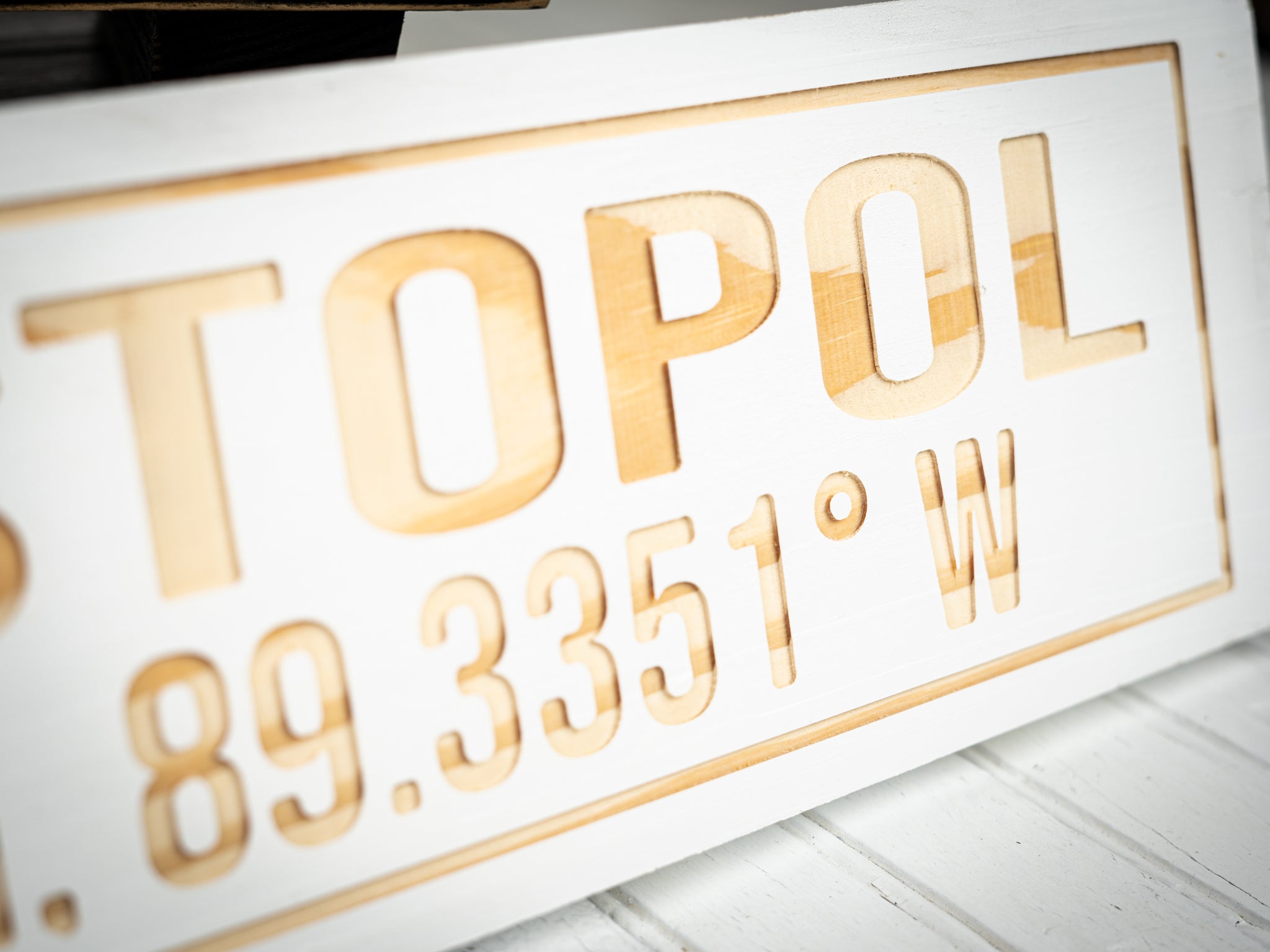 Personalized City Name Sign– The Rusty Roof