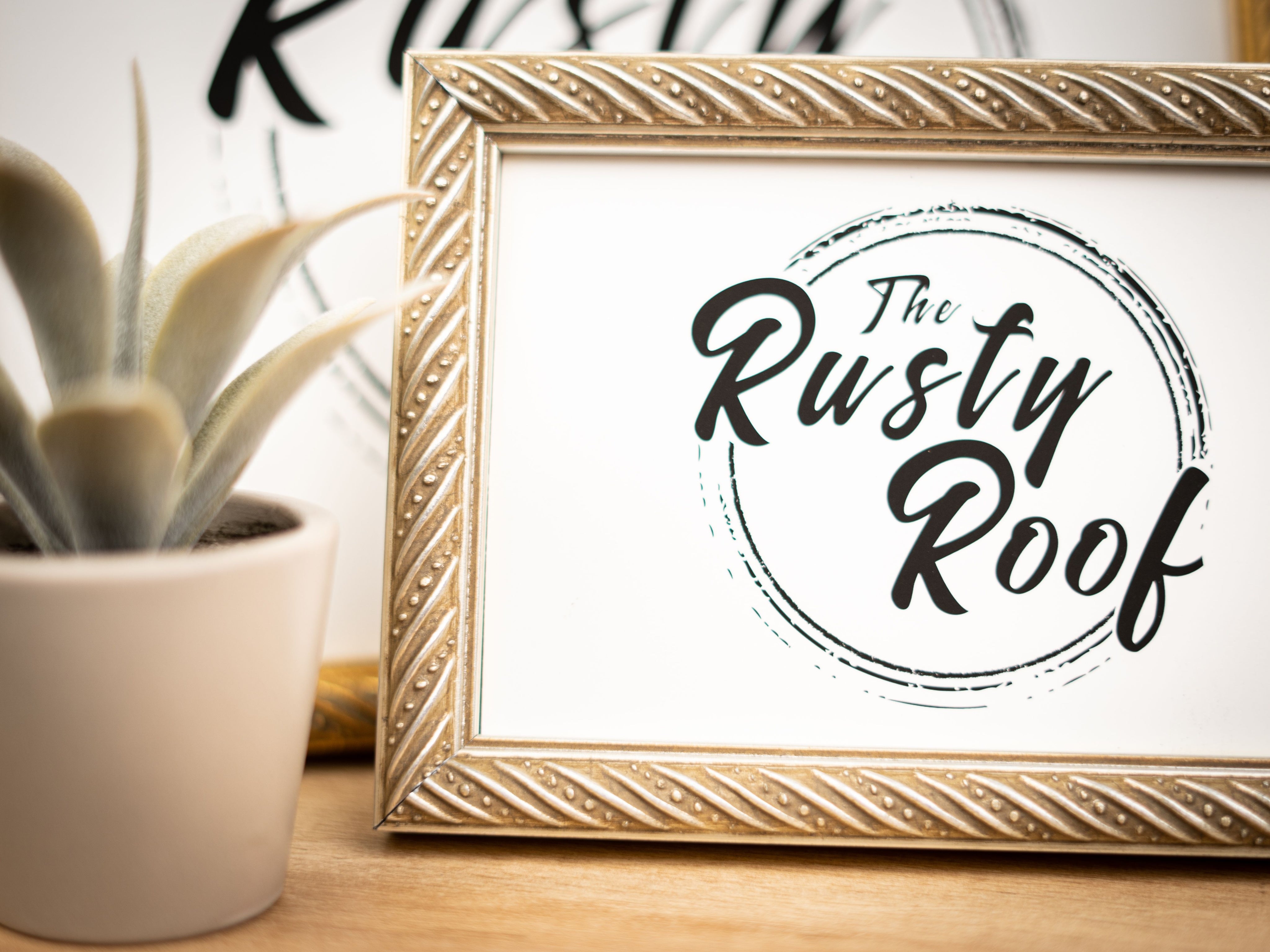 Narrow Rope Tabletop Frame– The Rusty Roof