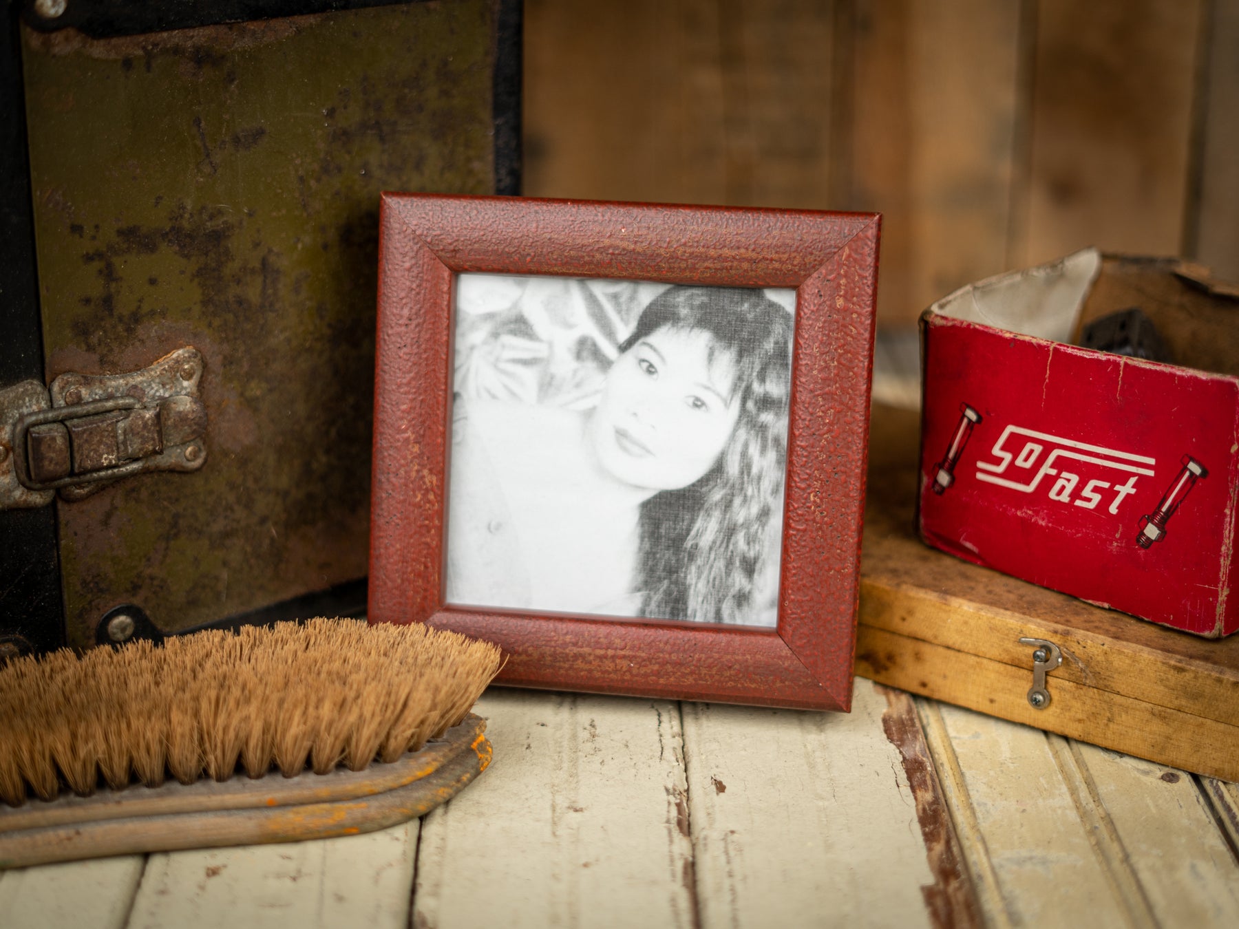 Ready-To-Ship Frames– The Rusty Roof